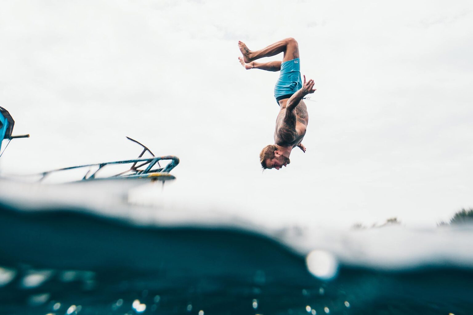 5 important rules to professionally jump ship! - Invisible Crew